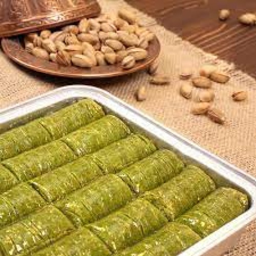 Fıstıklı Sarma 4 Dilim - Murat Pastanesi